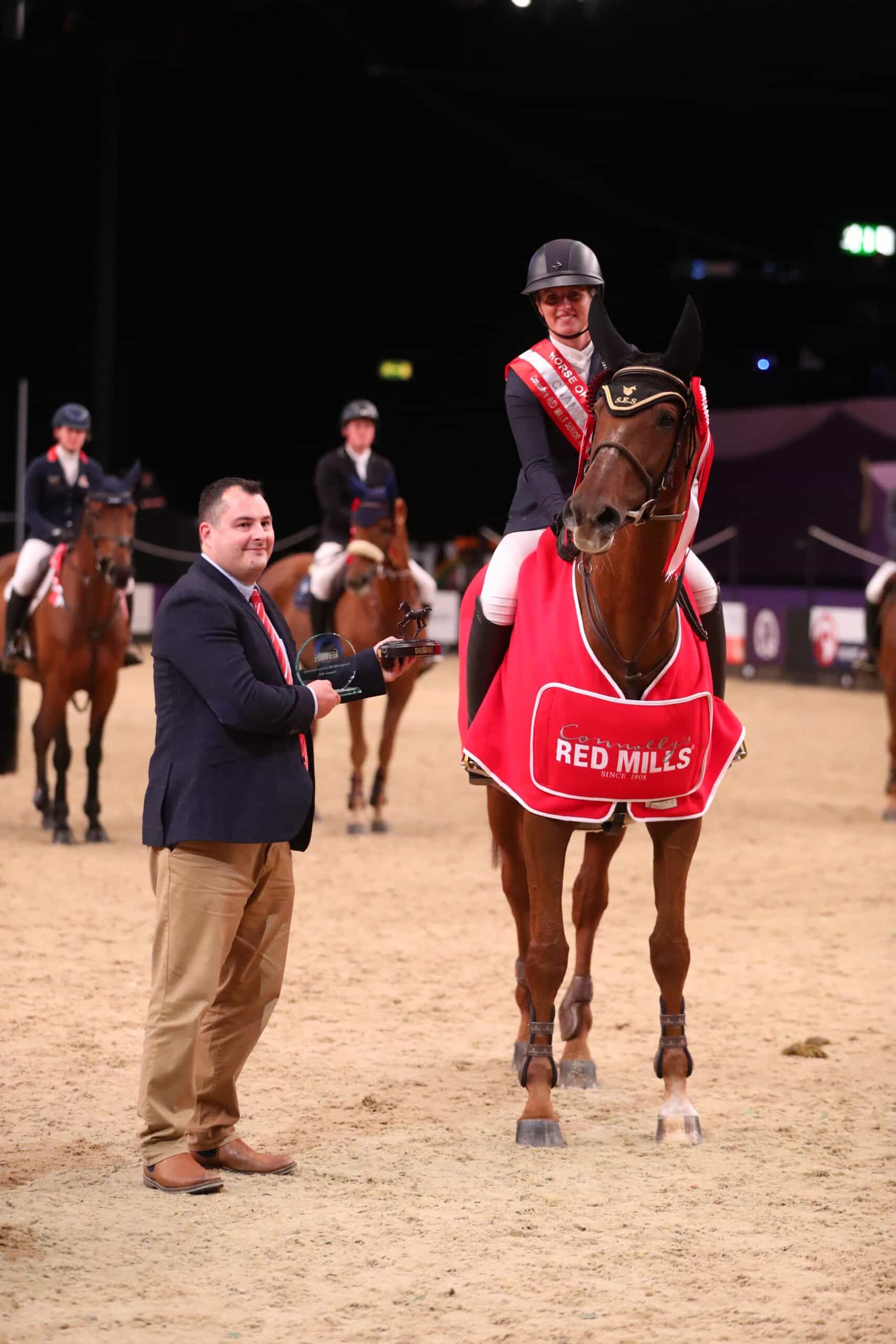 Nicole Pavitt makes history in the Connolly’s RED MILLS Senior ...