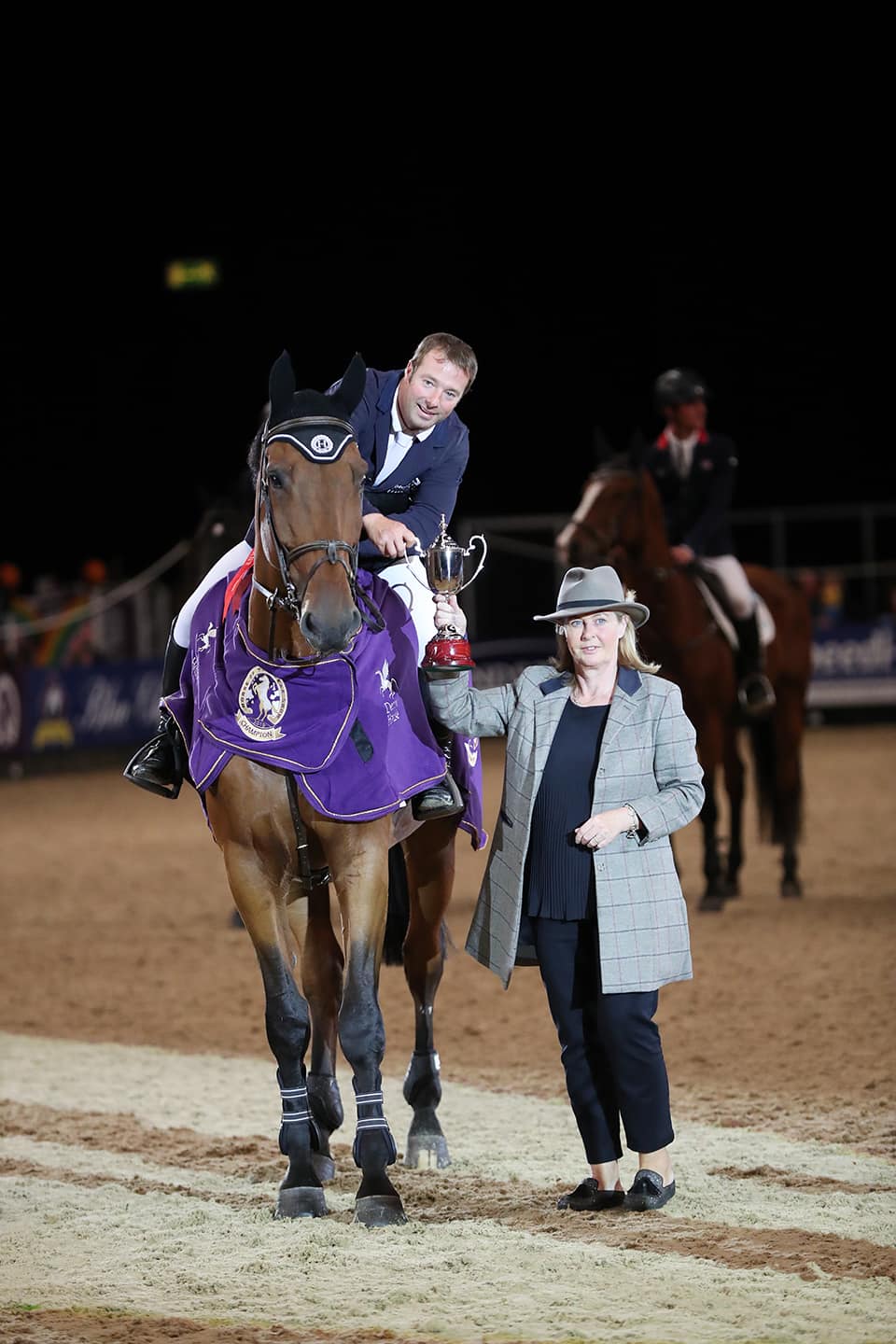 Robert Whitaker secures his win in the Accumulator - Horse of the Year Show