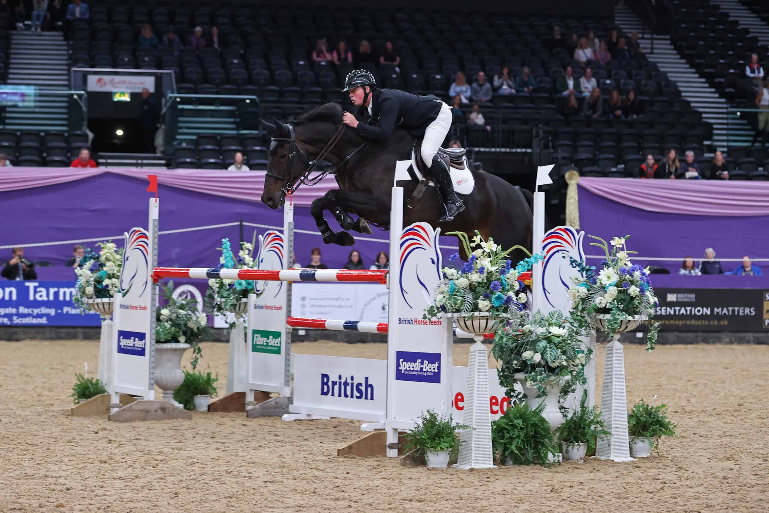 Just call me a winner! James Whitaker takes the British Horse Feeds ...